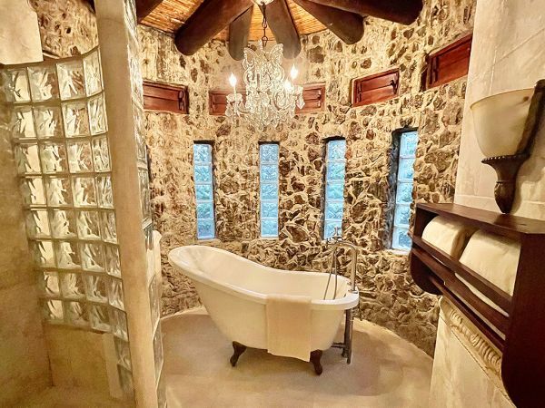 Caribe Tesoro Minion Arcade Wing (left side) - Rooms